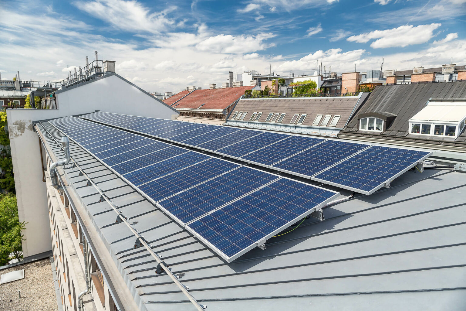 Wie funktioniert Photovoltaik? » PV-Anlagen einfach erklärt